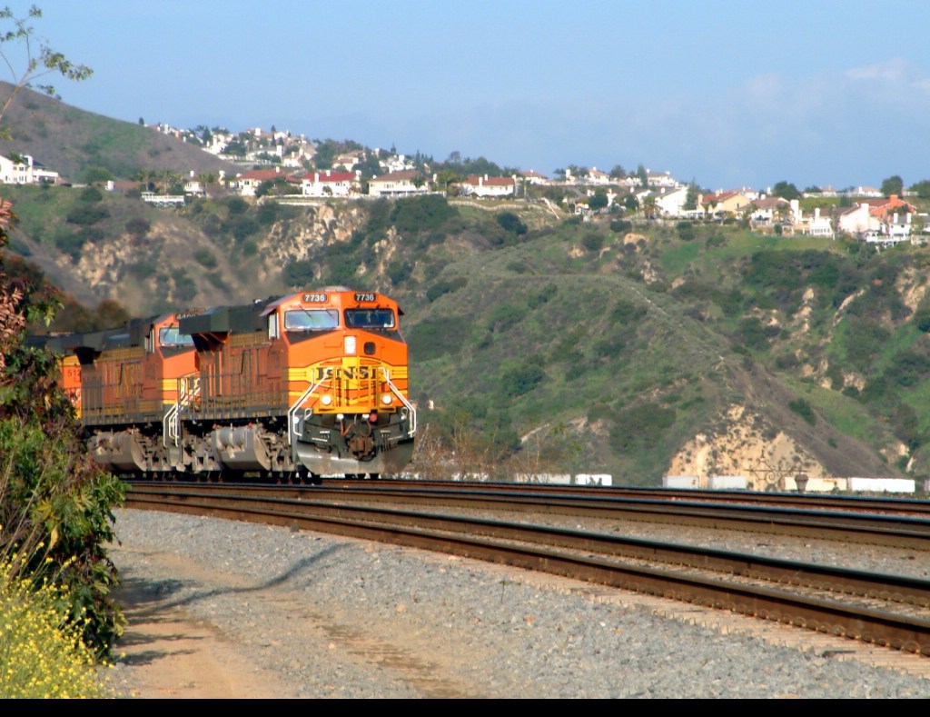 BNSF 7736